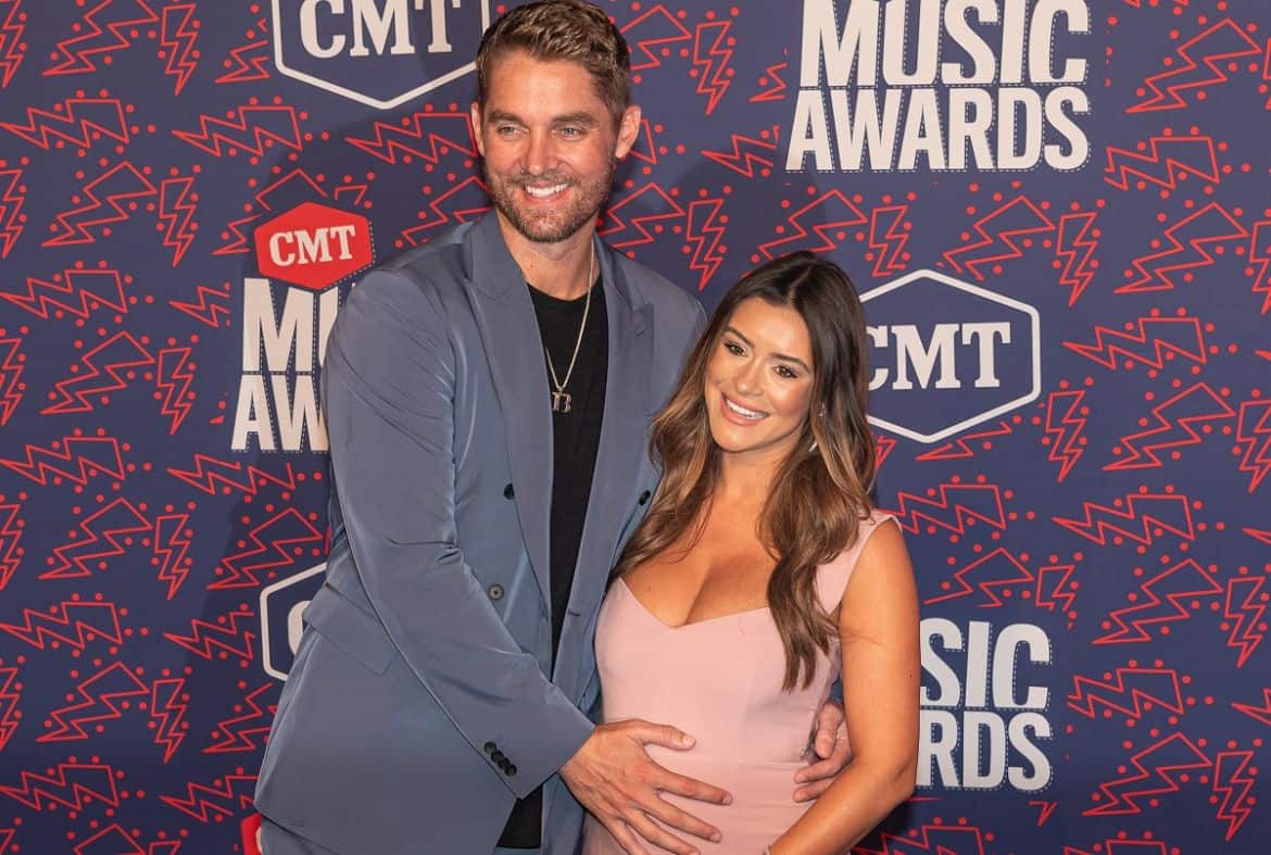 15 of the Cutest Couples on the CMT Music Awards Red Carpet