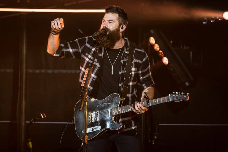 Jordan Davis Announces New Single, 'Almost Maybes,' and Self-Titled EP ...