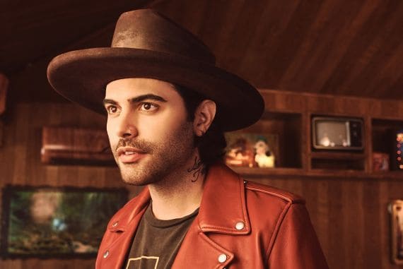 Niko Moon And Wife Anna Welcome First Child, Lily Anne Moon - Country Now