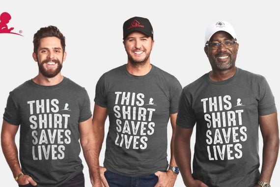 Luke Bryan and Darius Rucker Perform John Mellencamp's 'Small Town' in ...