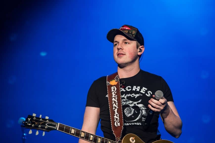 Dustin Lynch Brings 'Tullahoma' to Life on Stay Country Tour - Country Now