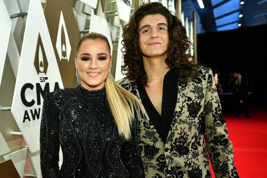 Gabby Barrett Thanks Husband Cade Foehner For Inspiring Her Latest No.1 ...
