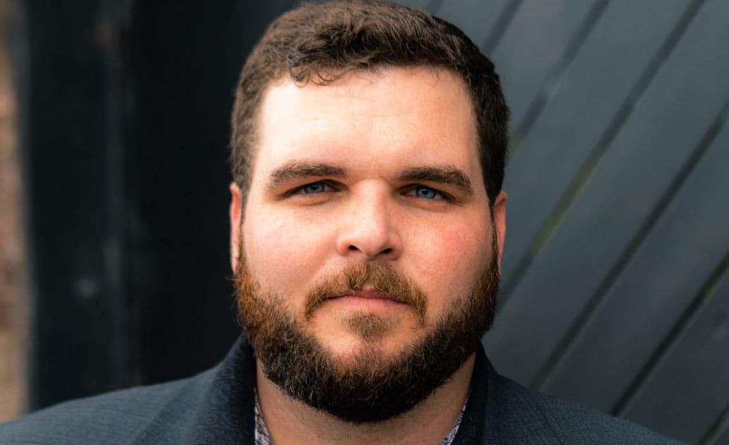 Exclusive Premiere: Jake Hoot Brings Love Story To Life In Touching New ...