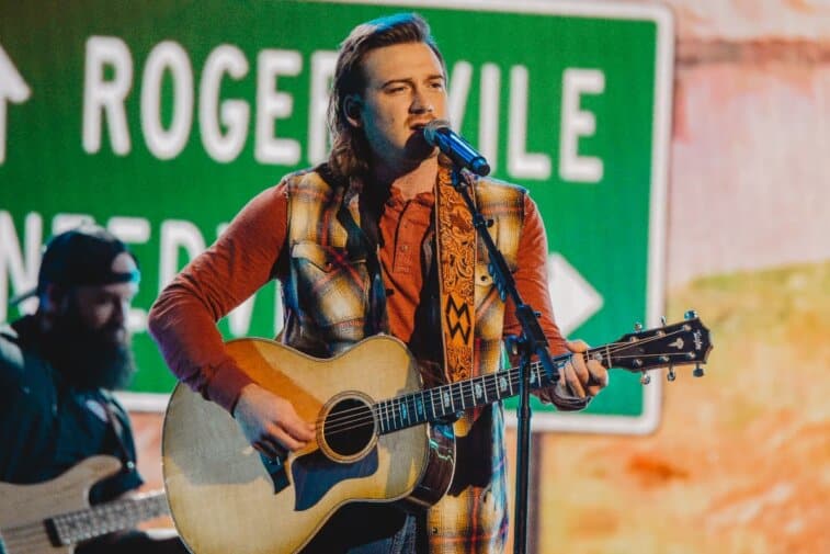 Morgan Wallen Stuns With 'More Than My Hometown' at 2020 CMA Awards ...
