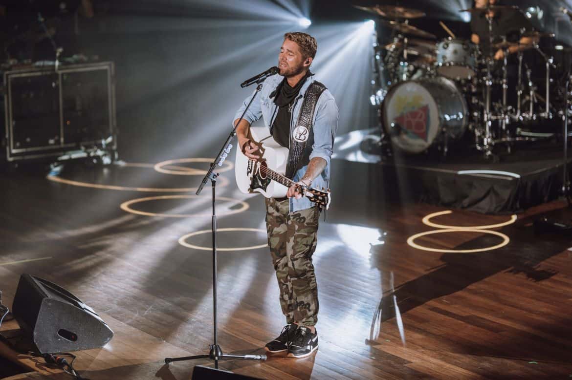 Brett Young Takes Fans 'Backstage at the Ryman' - Country Now
