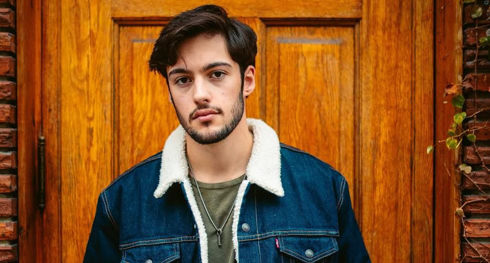 10 Questions with Garrett Jacobs - Country Now