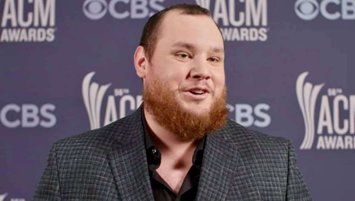 Luke Combs Gives Update on Upcoming Third Album Ahead of 2021 ACM ...