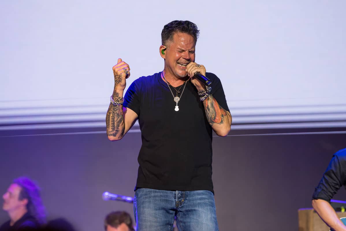 Gary Allan Plays First Nashville Show in Eight Years to Celebrate New ...