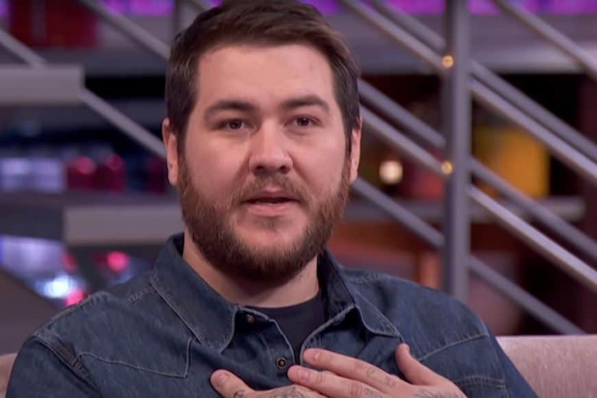 WATCH: TikTok Gas Station Singer Bear Bailey Makes His TV Debut ...