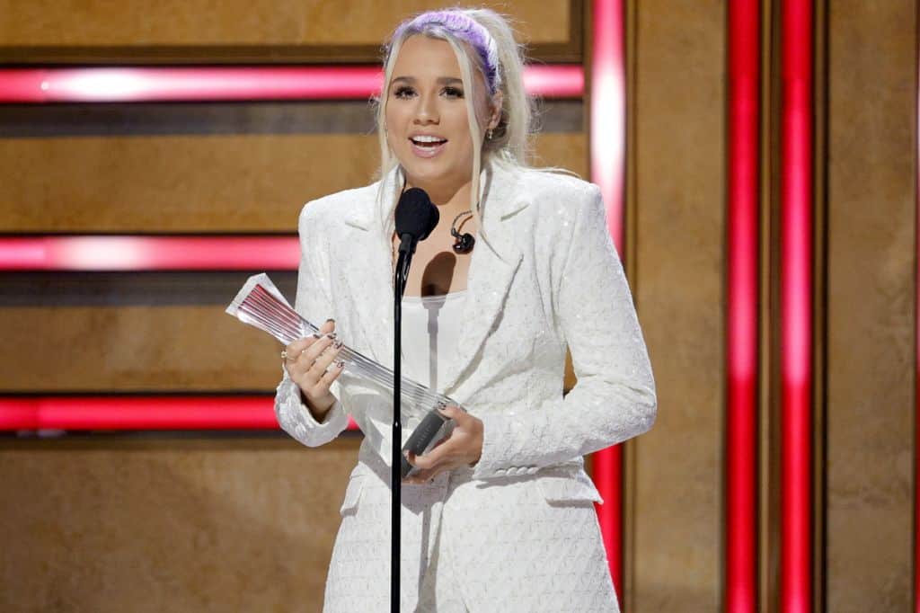 Gabby Barrett Reflects On Her 'Difficult' Journey To Success While ...