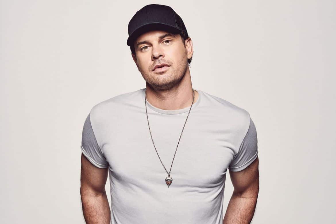 Matt Stell Sets The Record Straight On New Track, 'Boyfriend Season ...