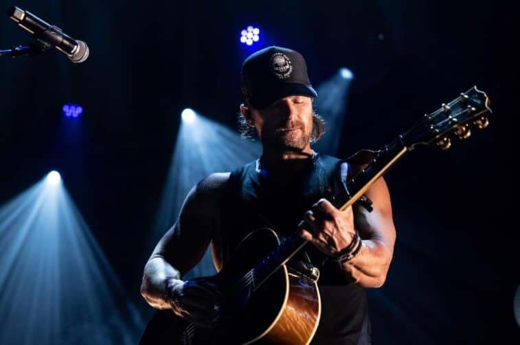 Kip Moore Gives 'New Life' To Fan-Favorite Track 'Crazy One More Time ...
