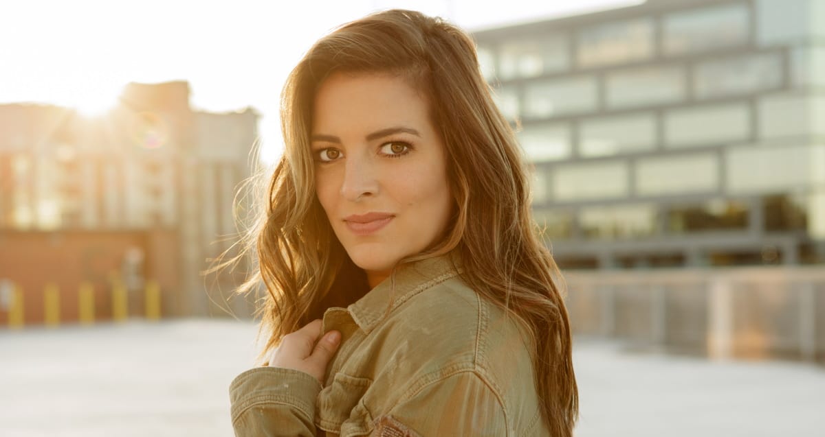 Q&A: Taryn Papa Talks New Music, How Falling In Love Changed Her ...