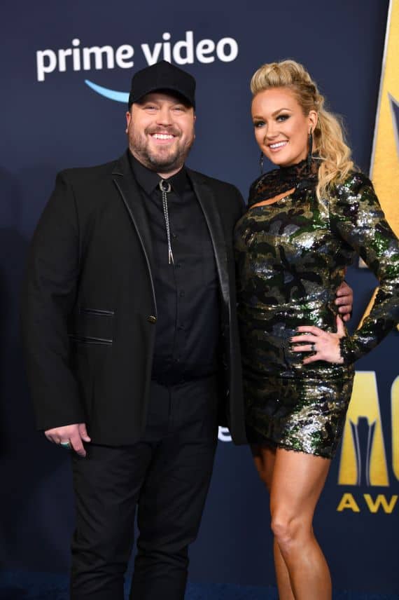 Mitchell Tenpenny Shares His 'Farm Emo' Philosophy On New Album, ‘This ...