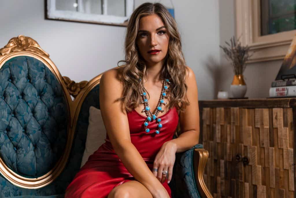 Country Now - Today's Top Country Artists, Hottest Stars & Newcomers