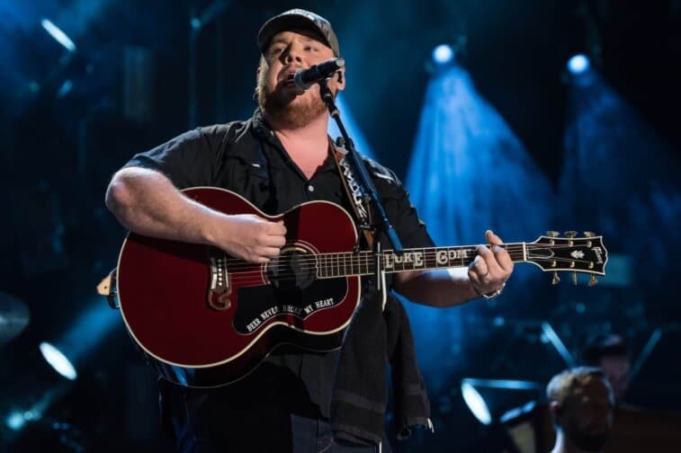 Luke Combs Fan Turns $5 Into $200,000 With Scratch-Off Ticket Win ...