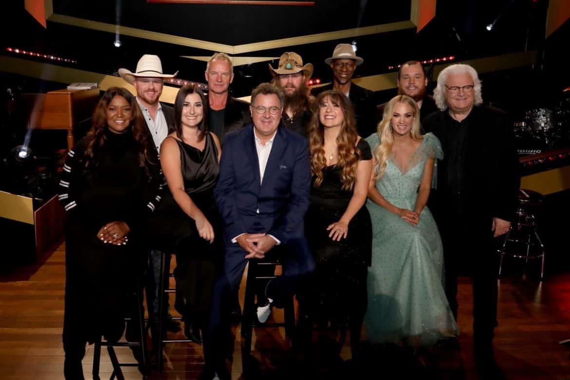 WATCH: Chris Stapleton Honors Vince Gill With Soulful Rendition Of ...