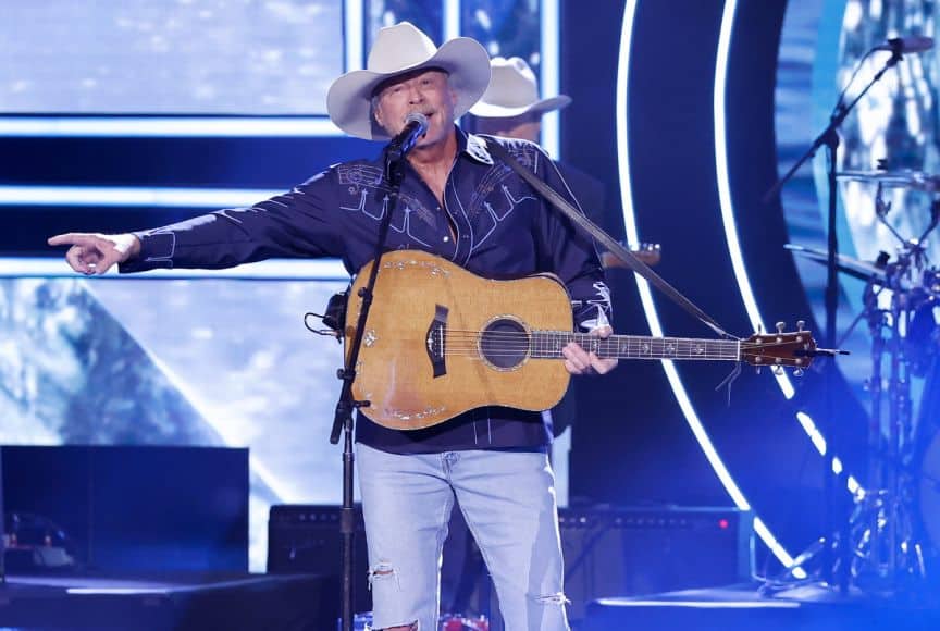 Alan Jackson And Wife Denise Introduce First Grandchild On Their 43rd ...