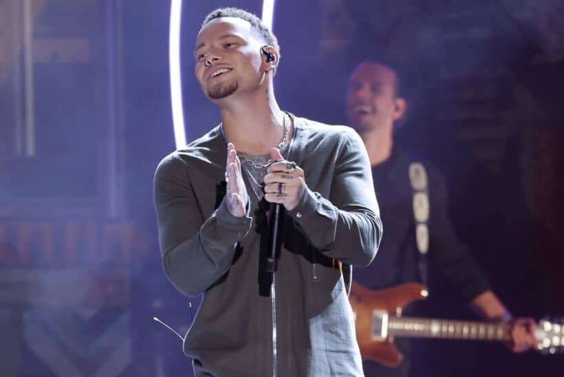Kane Brown Brings The House Down With Energetic 'Like I Love Country ...