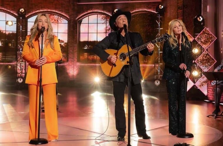 Clint Black Lisa Hartman Black Lily Pearl Black Join Forces For