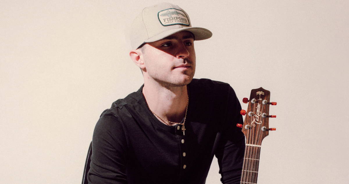 Exclusive Premiere: Greylan James Shares Vulnerable New Song, '2 Years ...