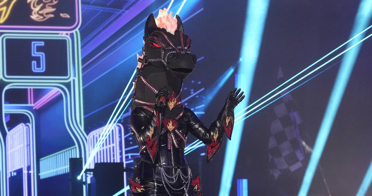 Sara Evans Revealed As The Mustang On 'The Masked Singer' - Country Now