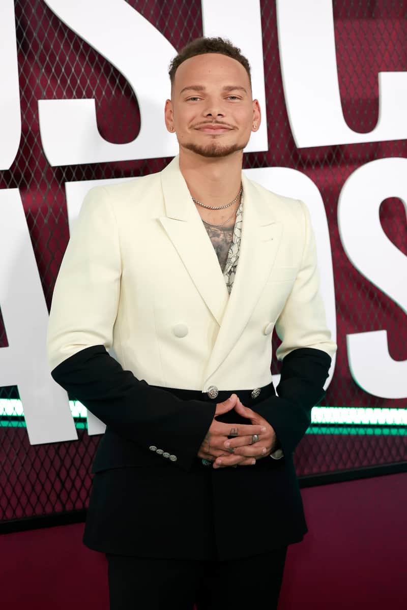 WATCH: Kane Brown and Katelyn Brown's CMT Music Awards Duet Has Fans ...