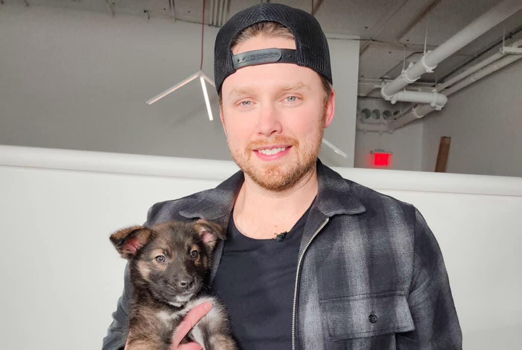 Tucker Beathard Shares 'Raw and Real' Music Video For 'You Would Think ...