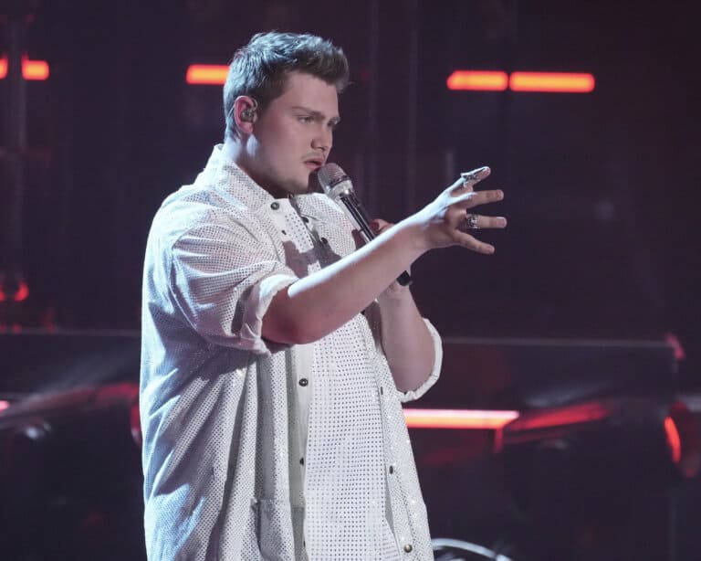 Zachariah Smith Stuns With 'Ironic' Cover On 'American Idol' - Country Now