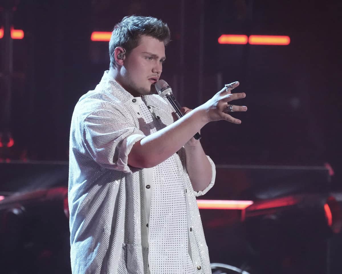Zachariah Smith Stuns With 'Ironic' Cover On 'American Idol' - Country Now