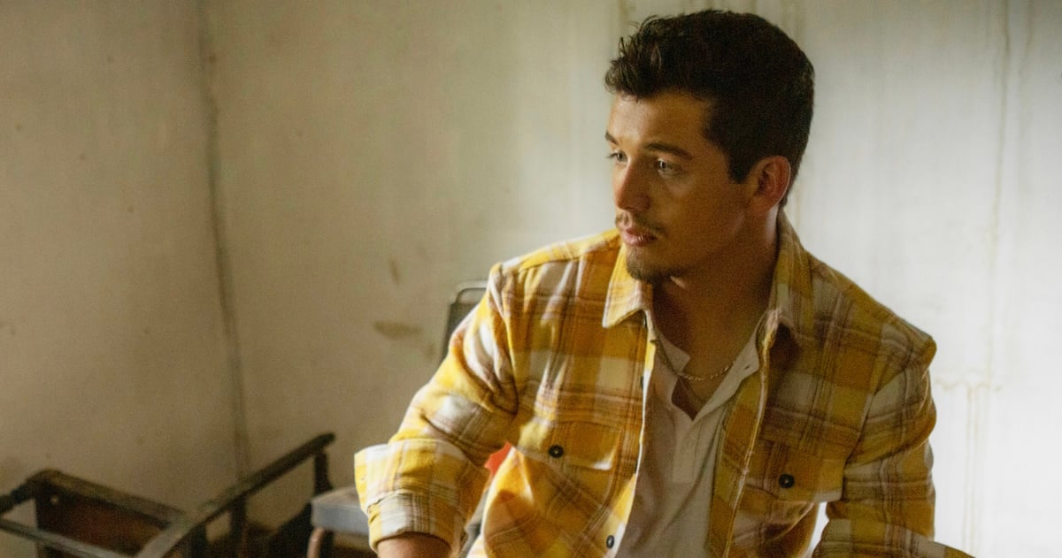 Noah Thompson Showcases His Artistic Growth On Debut EP, 'Middle Of God ...