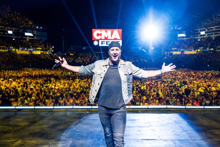 CMA Fest 2024 Lineup, Tickets, and More: All Your Questions Answered ...
