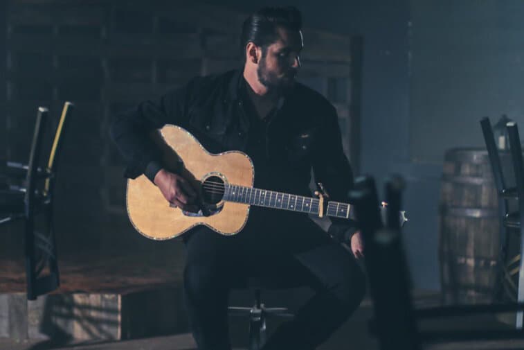 'American Idol' Winner Chayce Beckham Drops Stirring '23' Music Video ...