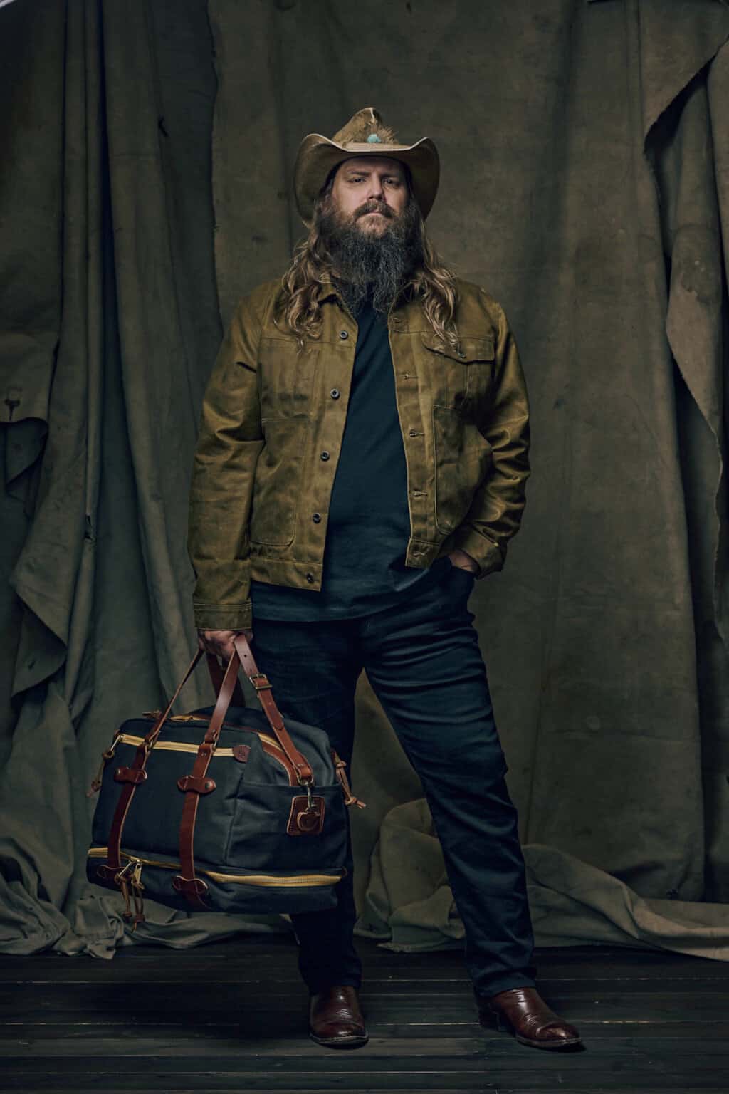 Chris Stapleton Announces Partnership With Filson, Unveils Soon-To-Be ...