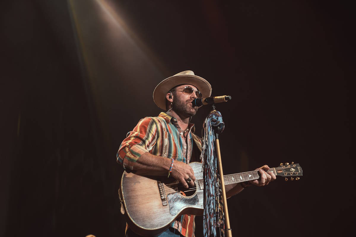 Stroke Survivor Drake White Hosts Sold-Out Benefit for the Brain ...