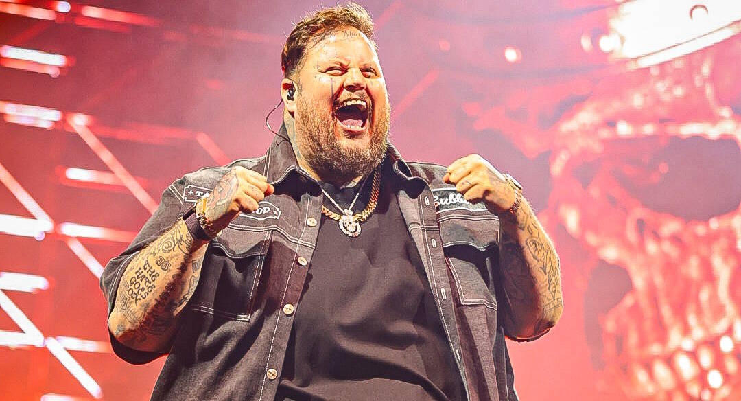 Jelly Roll Gives 'Weight Loss Update,' Sheds 23 Pounds In Just Two ...
