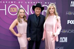 Clint Black Accepts ACM Poet's Award With Wife, Lisa Hartman Black, and ...