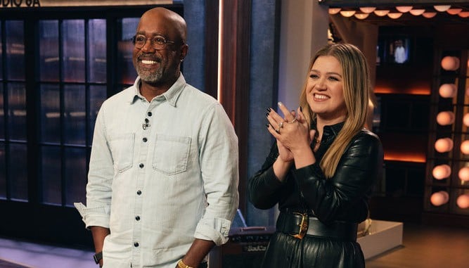 Darius Rucker Surprised With Special CMA Award During Appearance On ...