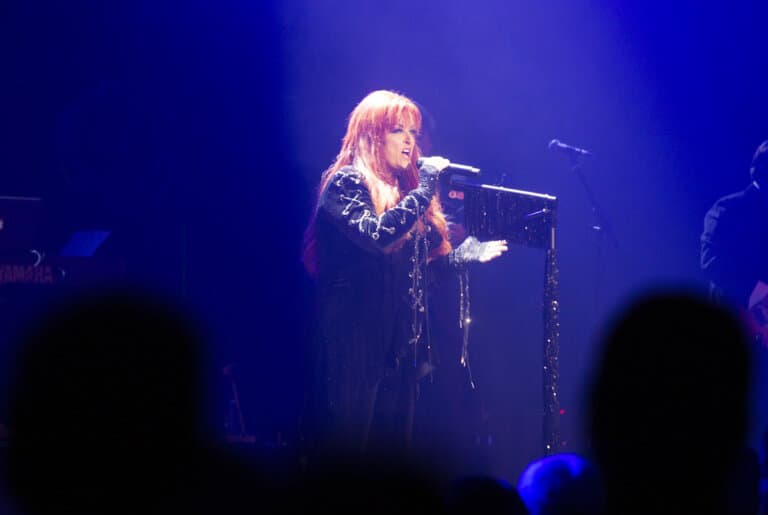 Wynonna Judd Returns To The Road For Back To Wy Tour - See Her ...