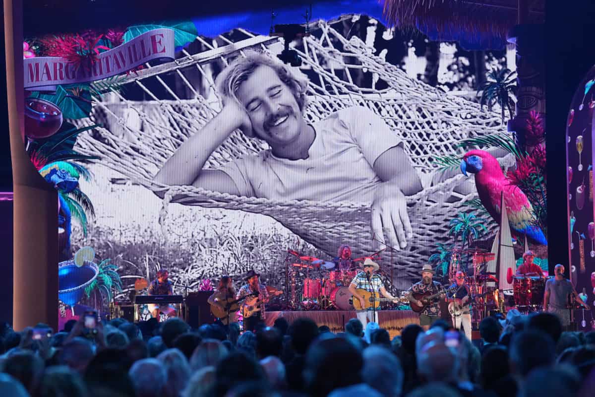 Kenny Chesney, Alan Jackson, Mac McAnally & Zac Brown Band Salute The ...