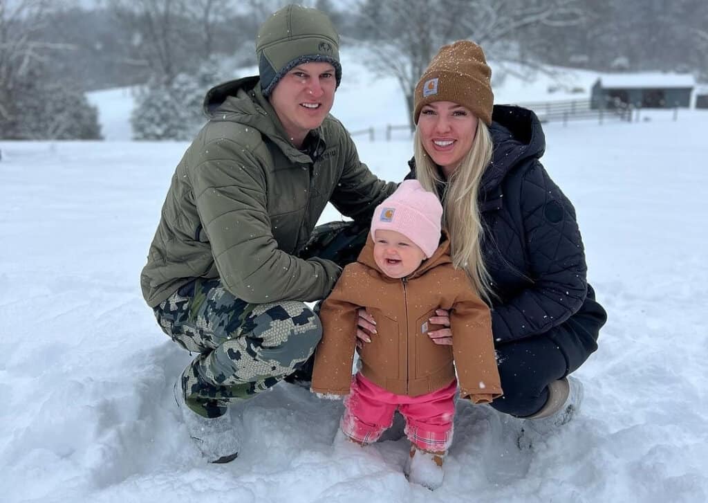 Jon Pardi And Wife Summer Are Facing A Name Dilemma For Baby No.2 ...