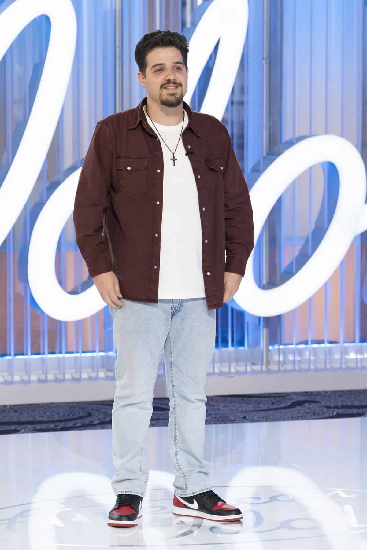 American Idol Alum Colin Stough Makes Surprise Return To The Show ...