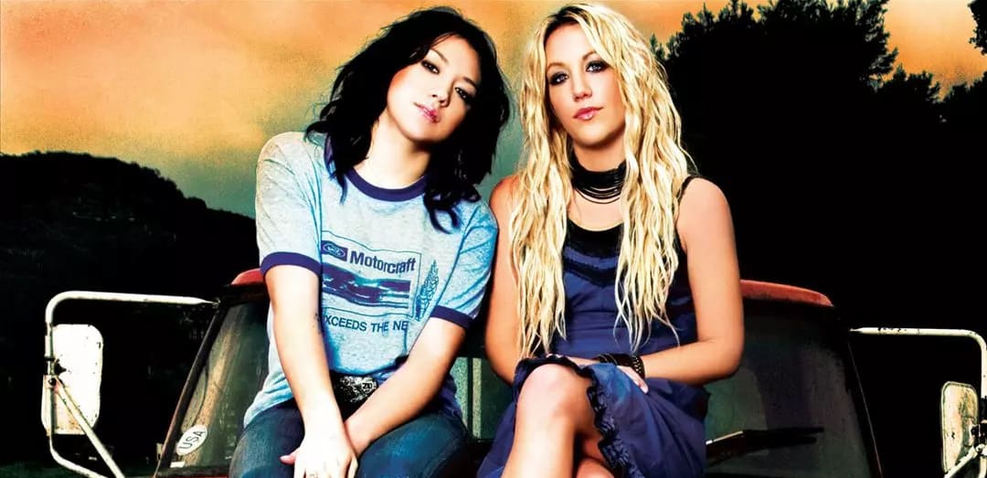 What Happened To The Country Music Duo, The Wreckers? - Country Now