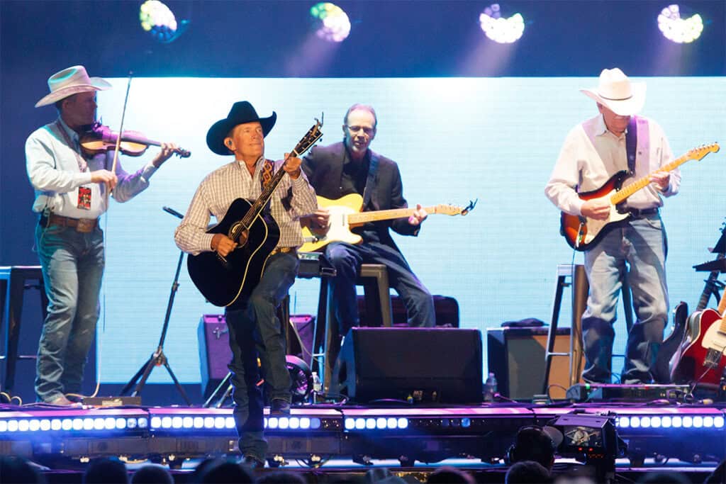 George Strait Proves He's Still The King With a Night of Timeless ...