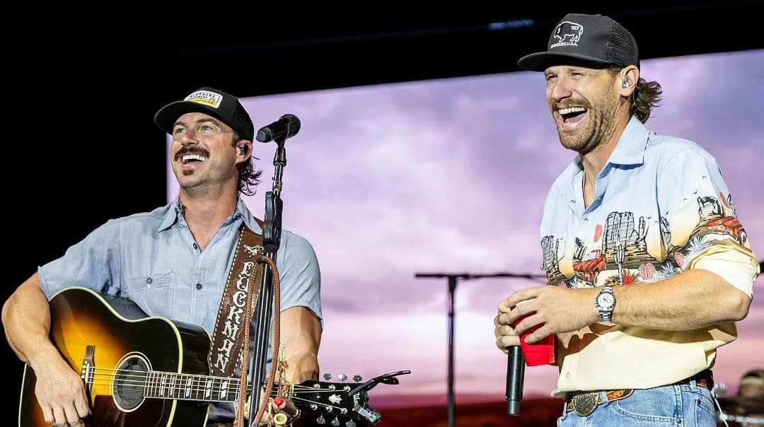 Fans Go Wild as Riley Green and Chase Rice Take the Stage Together ...