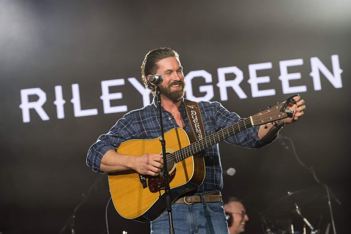 Amid A Milestone 2024, Riley Green Teases New Album - Country Now