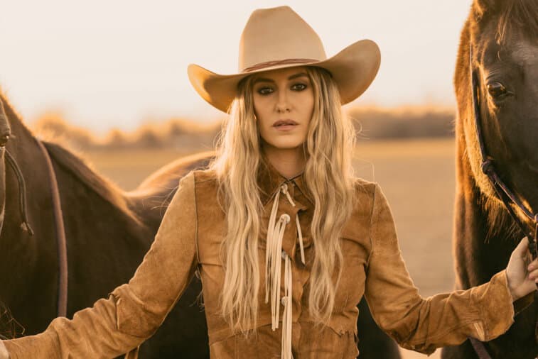 With Soulful Lyrics That Reverberate Through Every Note, Lainey Wilson ... With Soulful Lyrics That Reverberate Through Every Note, Lainey Wilson ...