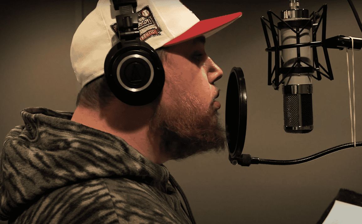 New Video Documents Toby Keith's Emotional Final Studio Recording Session - Country Now
