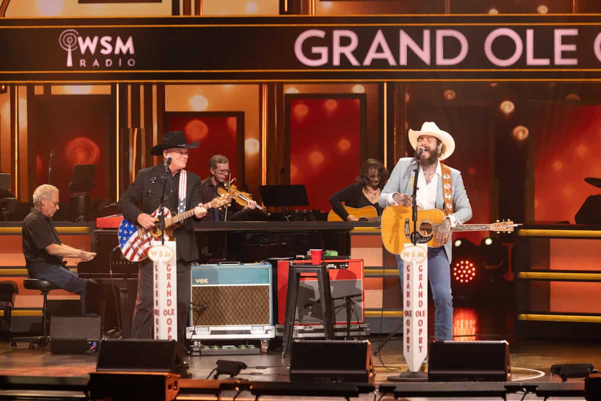 Walker Montgomery Tributes His Dad, John Michael Montgomery, In New ...