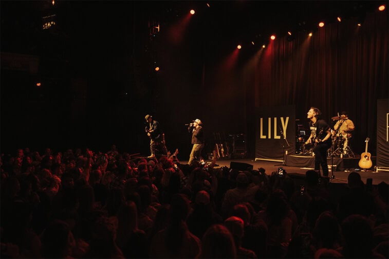 Lily Rose Brings Energy and Emotion To Chicago During Runnin’ Outta ...